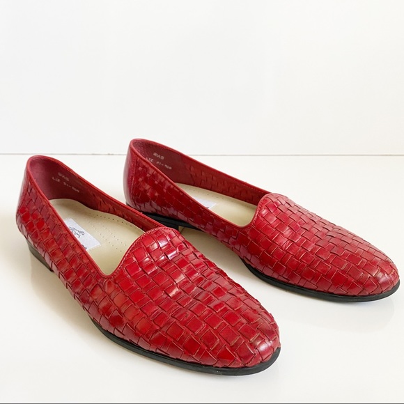Trotters | Shoes | Trotters Liz Woven Leather Red Flat Slip On Loafer ...